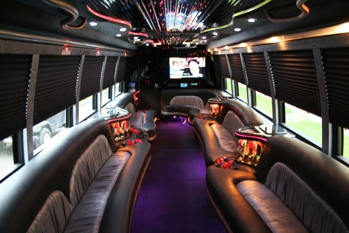 Party Bus Fitchburg, MA - 15 Cheap Party Buses For Rent