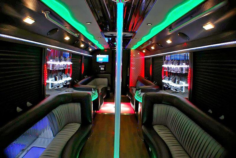 Party Bus Urbana, IL - 11 Cheap Party Buses For Rent